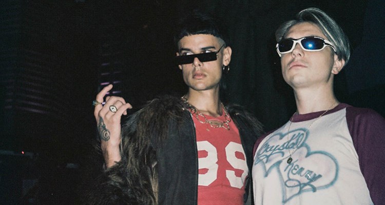 CA7RIEL & Paco Amoroso anuncian la gira presentación de Baño María - En ...