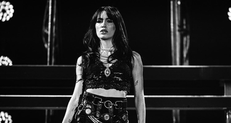 Lali anuncia su primer show en River - En Vivo